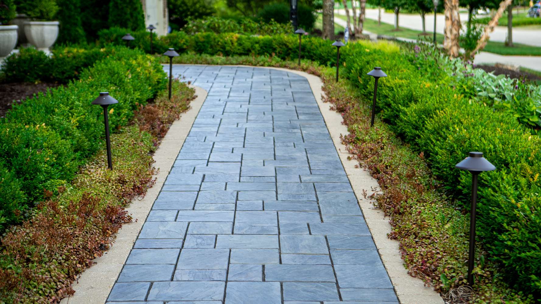 Front Walkway Landscaping: How to Enhance Your Curb Appeal in Suburban ...