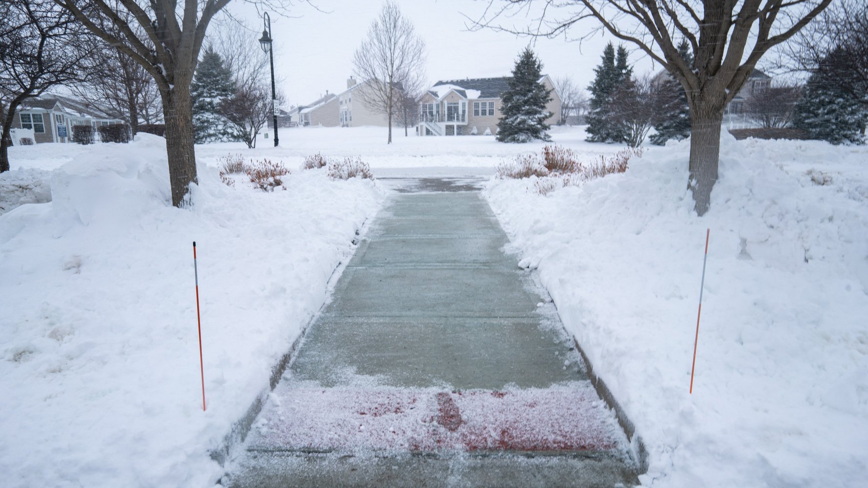 4 Signs Your Commercial Snow Removal Provider is Destroying Your Property