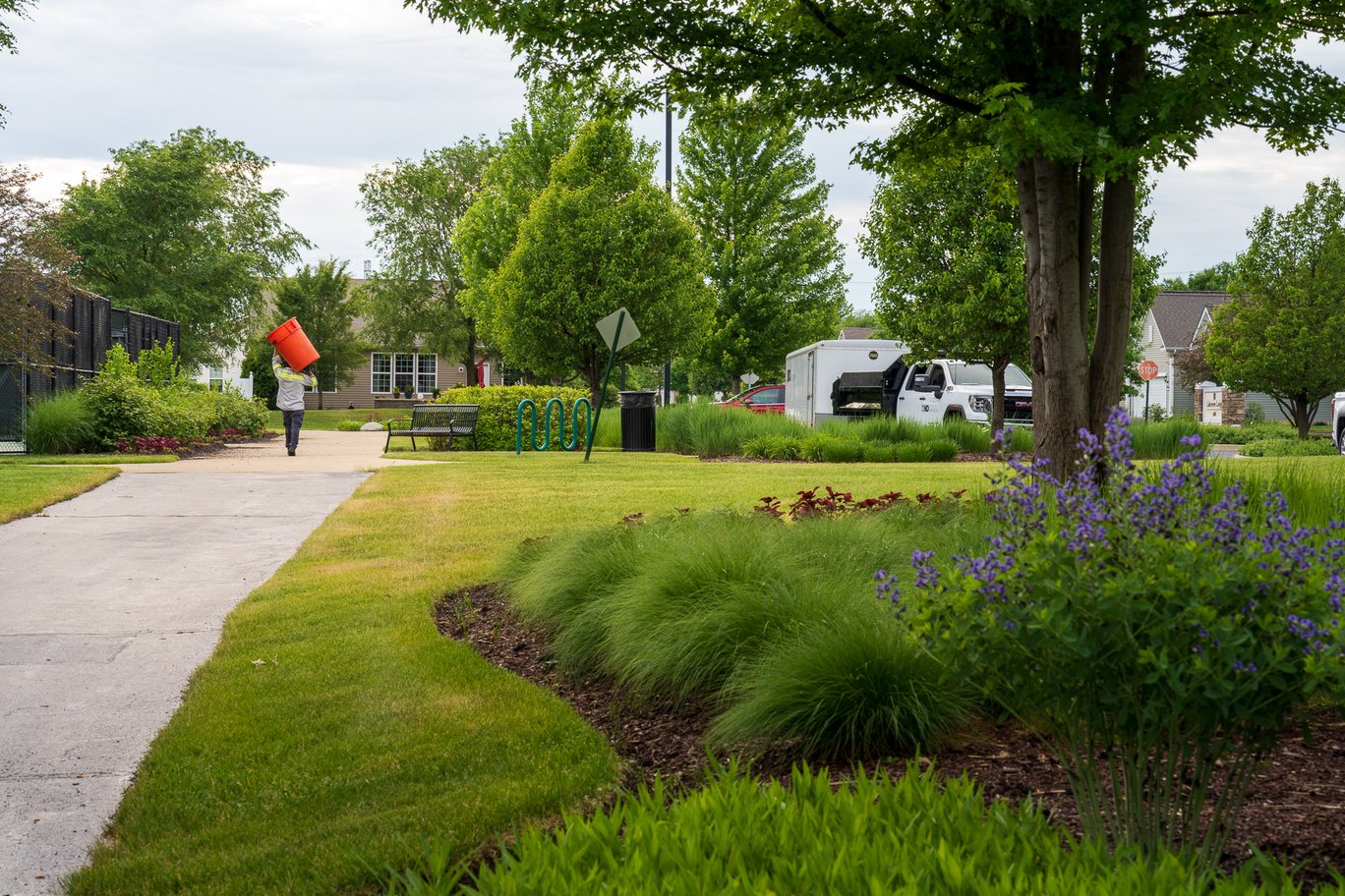 5 Key Places to Install Plants on a Commercial Landscape